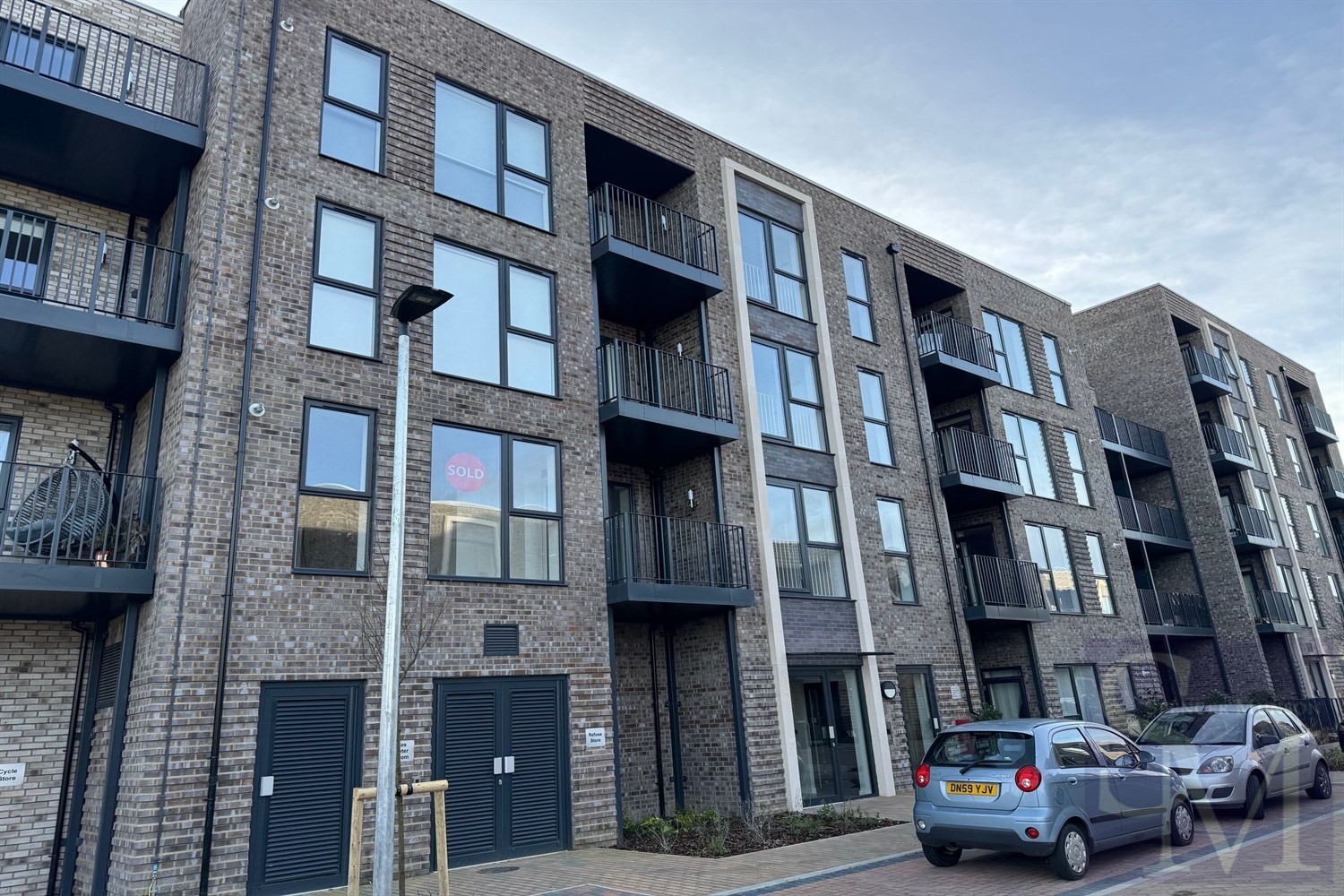 Academy Way, Loughton, IG10 - Spencer Munson Property Services