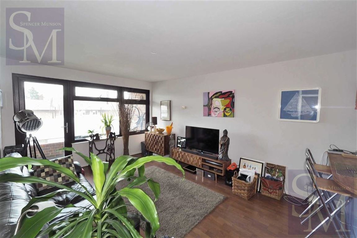 Pear Tree Court, South Woodford - Spencer Munson Property Services