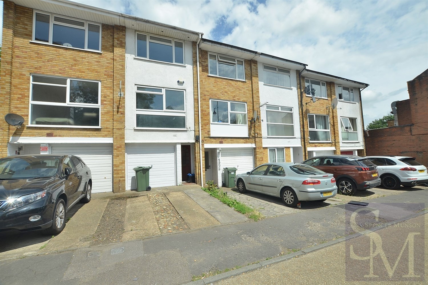 Snakes Lane East, Woodford Green IG8 - Spencer Munson Property Services