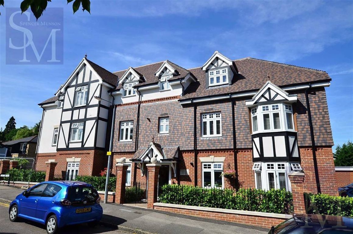 Rodings Court, Loughton, Essex - Spencer Munson Property Services