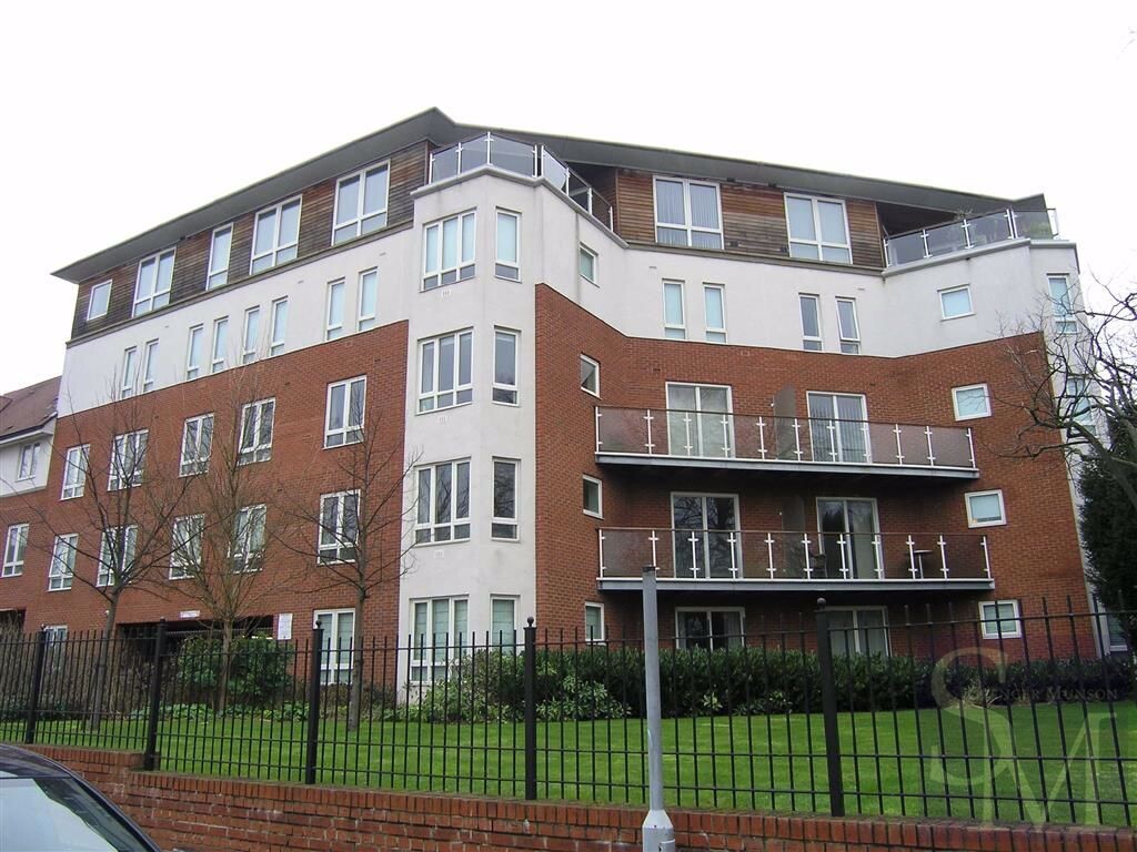 Regency Court, South Woodford, London - Spencer Munson Property Services