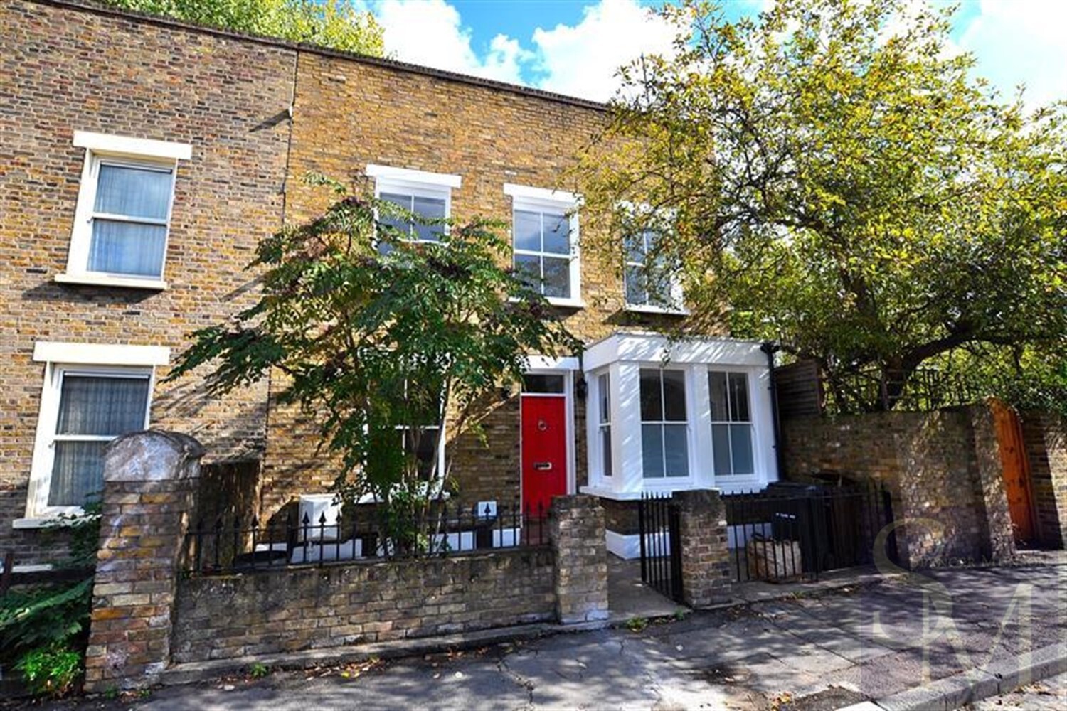 Terrace Road, Hackney, London E9 - Spencer Munson Property Services