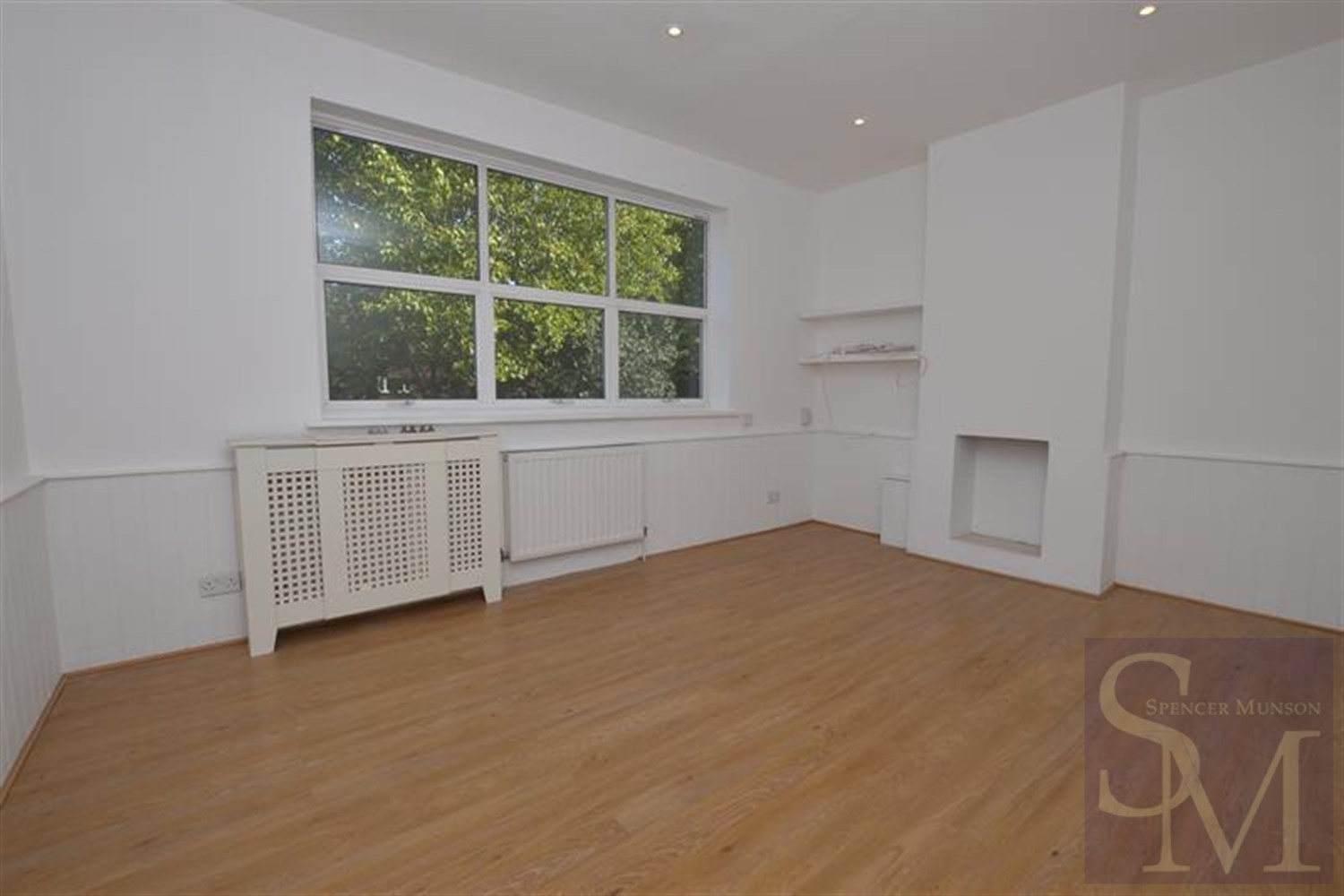 Nightingale Lane, Wanstead, E11 - Spencer Munson Property Services